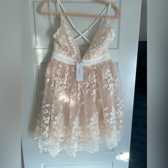 Aakaa | Dresses | Aakaa Babydoll Dress Perfect For All Bridal Events ...